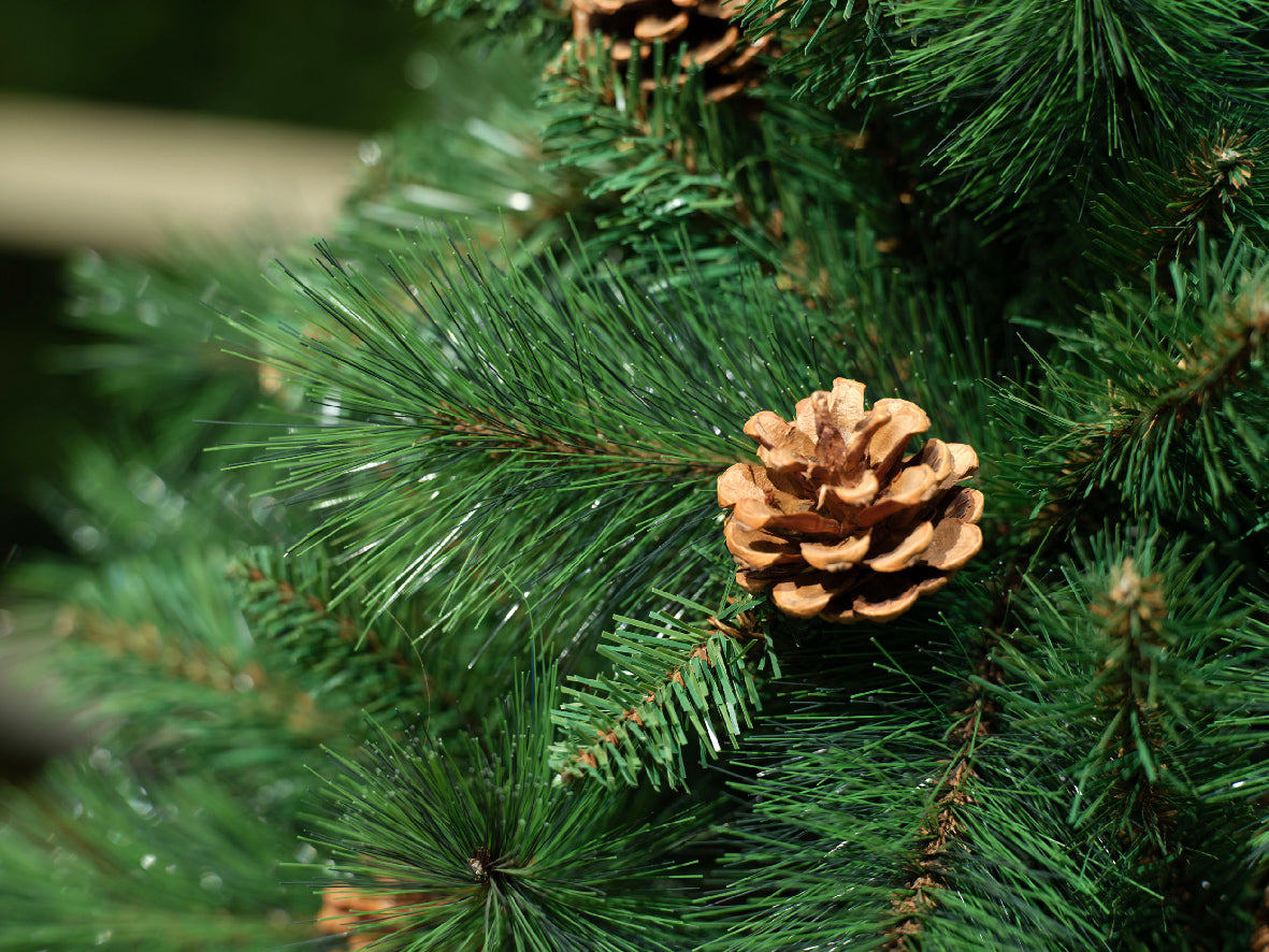 Everlands Norwich Pine Christmas Tree - 6ft / 180cm – Southwood ...