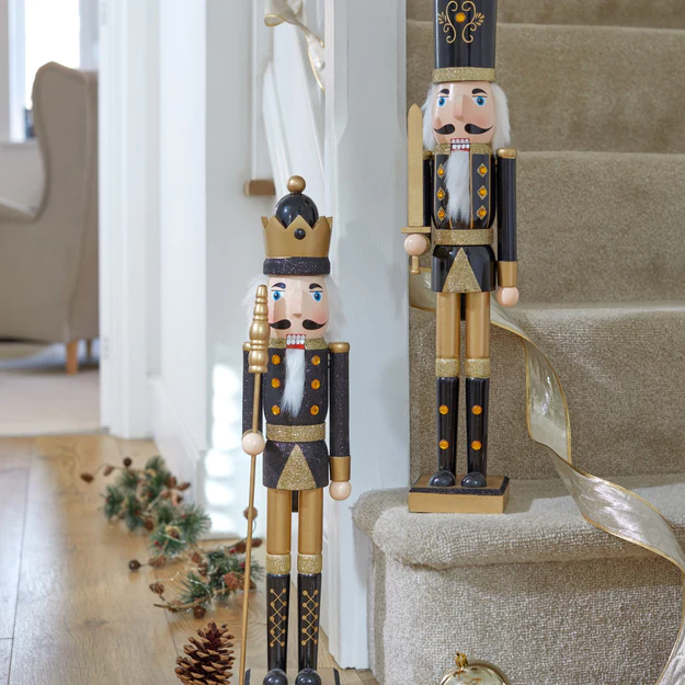 Three Kings Black & Gold Jumbo Nutcracker - 70cm – Southwood Christmas Shop